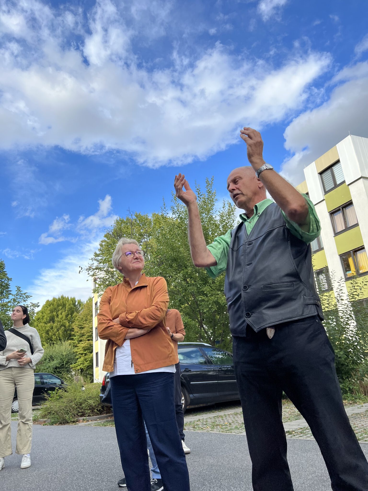 Fassadenbegrünung leistet wertvollen Beitrag zur Bekämpfung des ...